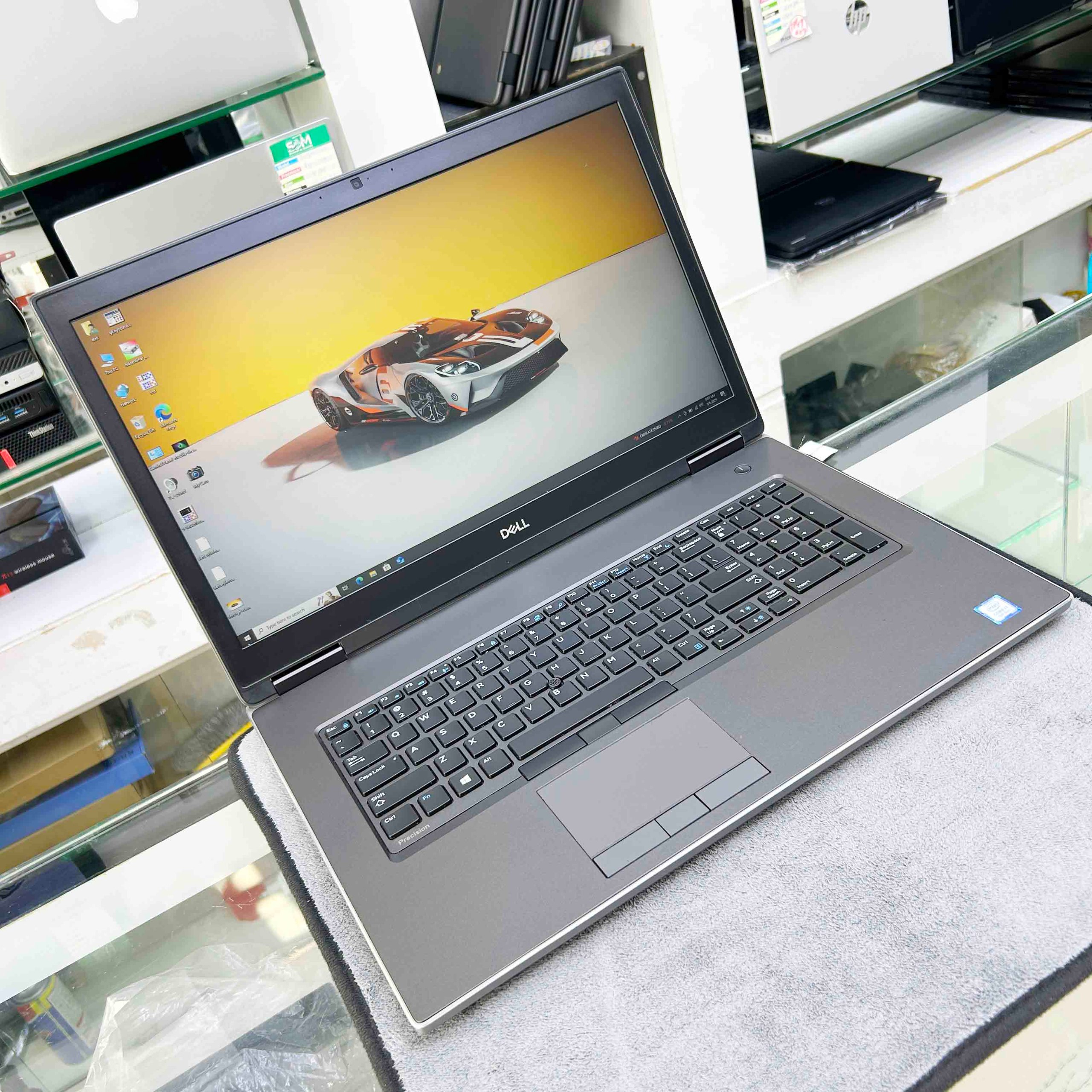 💻 Dell Precision 7740 Workstation Laptop ⚡ Processor: Intel Core i7 ...
